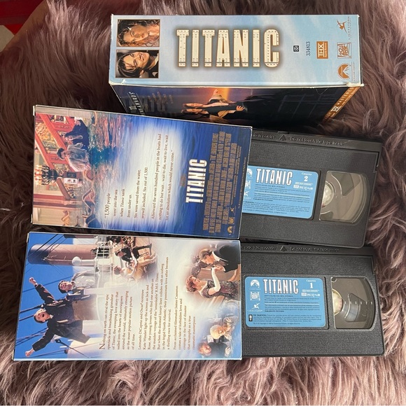 Media | Titanic Vhs 1999 Collectors Edition | Poshmark